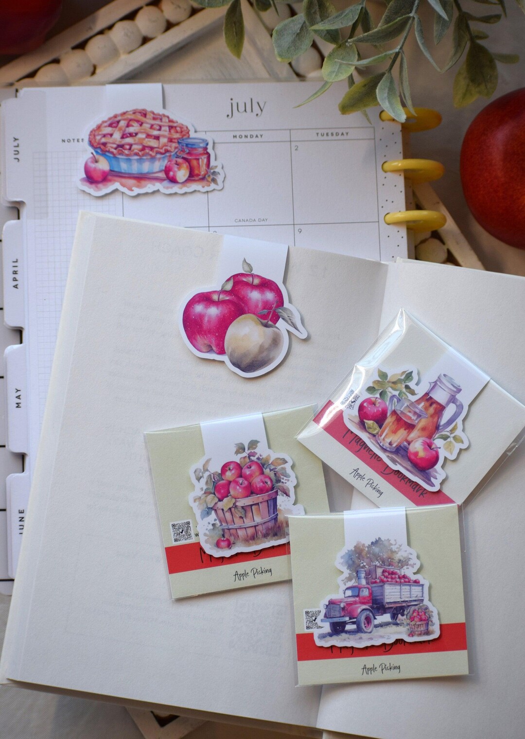 Magnetic Bookmarks, Apple Picking - Etsy