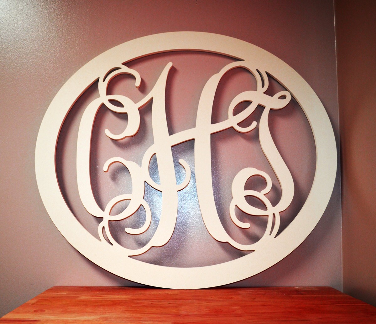Monogram Door Hanger, Oval Frame Wooden Monogram, Wall Art, Initial ...