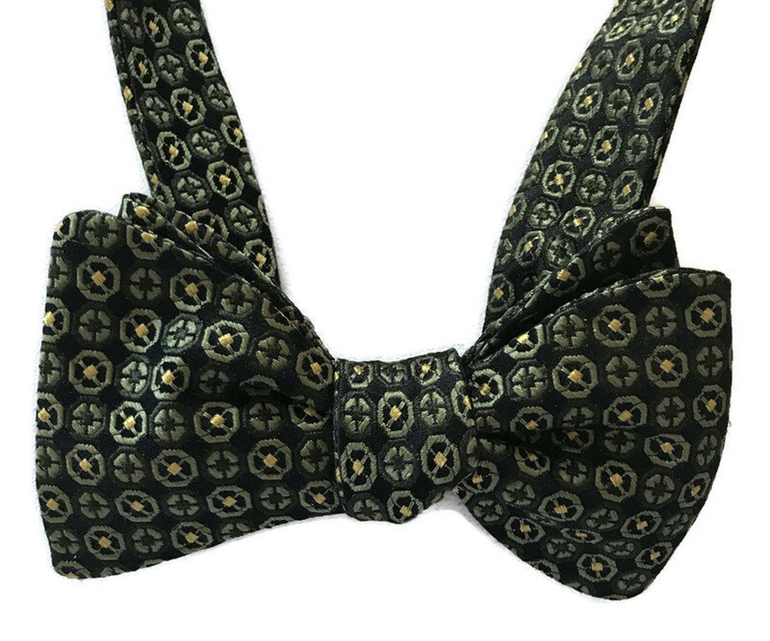 Silk Bow Tie for Men Magical One-ofa-kind, Handcrafted Self-tie Free ...