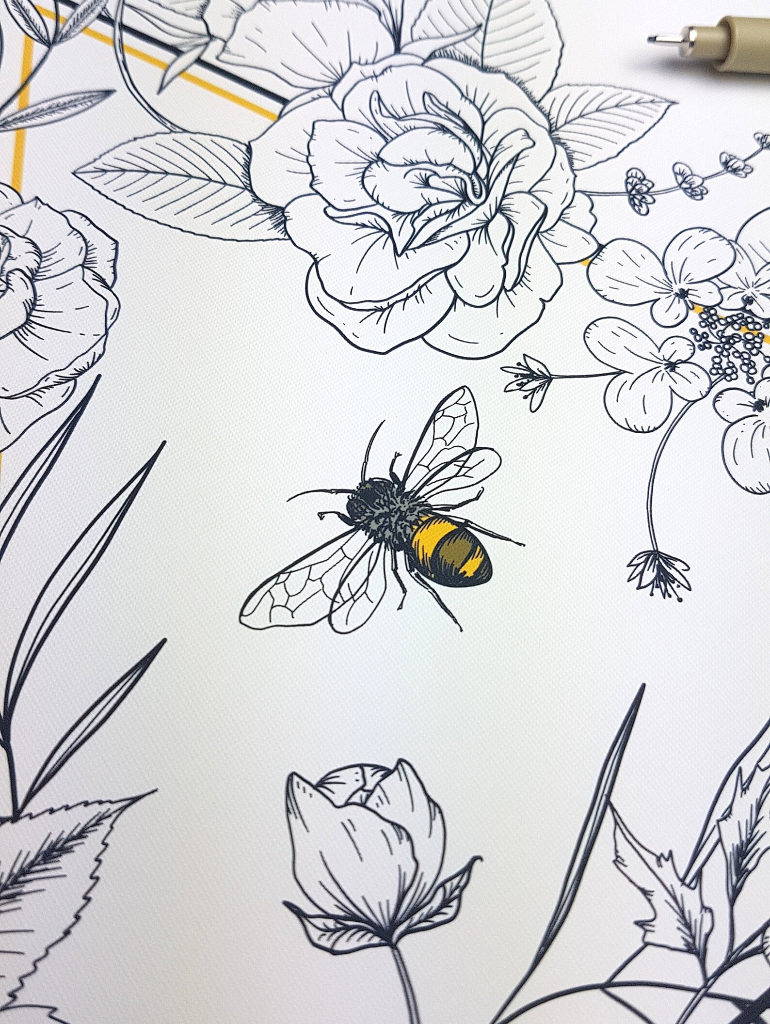 Floral Bee Triangular Botanical Illustration Art Print - Etsy