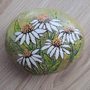 Rock Painted With White Daisies, Stone Art Piece, Decorative Rocks ...