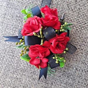 Red Roses Prom Wrist Corsage, Prom Red Set of Flowers, Graduation Party ...