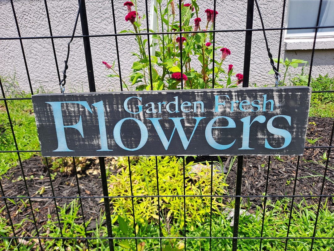 Garden Gift Sign, Garden Fresh Flower Sign, Sign on Reclaimed Wood ...