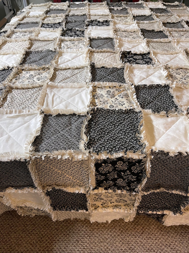 Handsome King Size Rag Quilt. 103x103 - Etsy