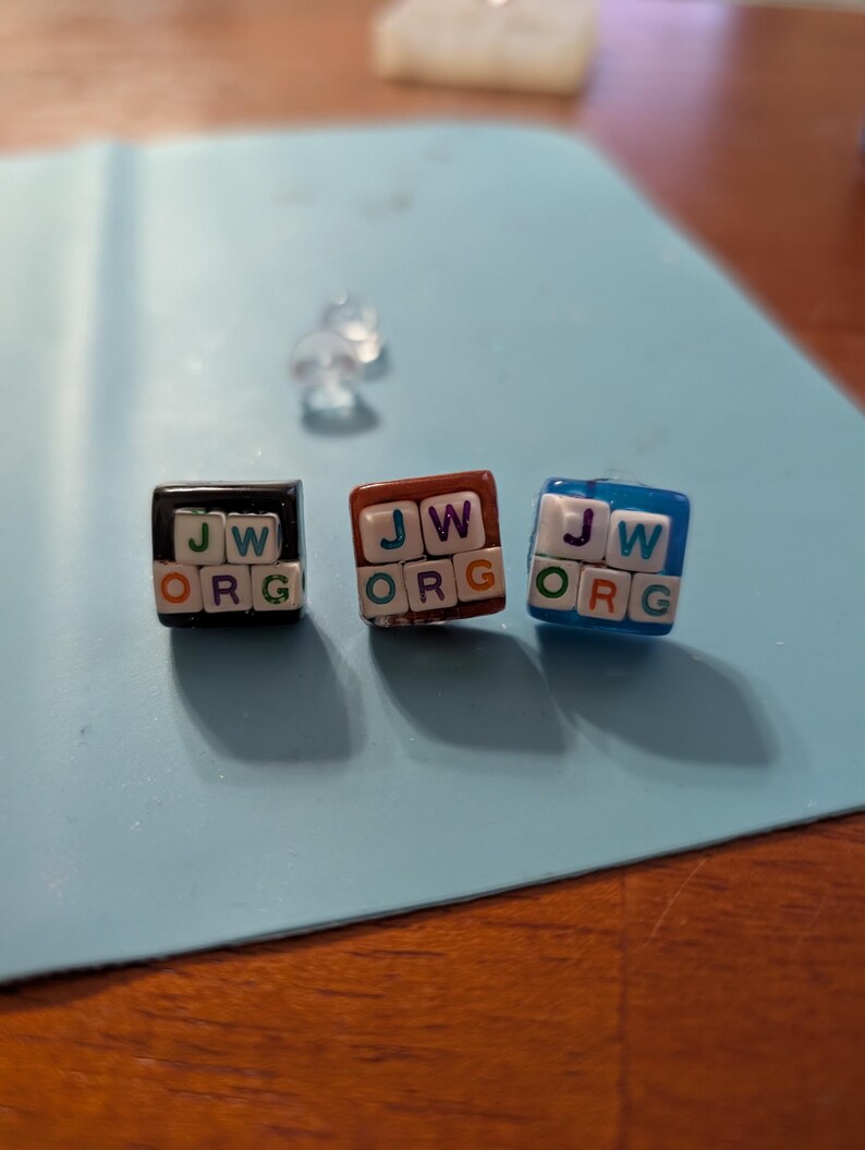 Custom JW Pin - Etsy