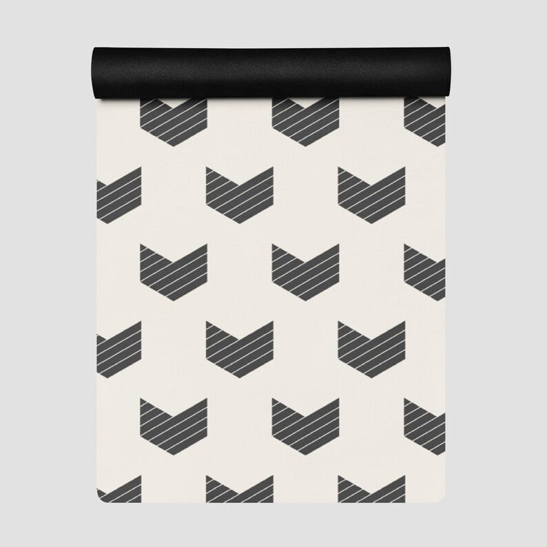 Black and White Geometric Yoga Mat: Anti-slip Microsuede - Etsy