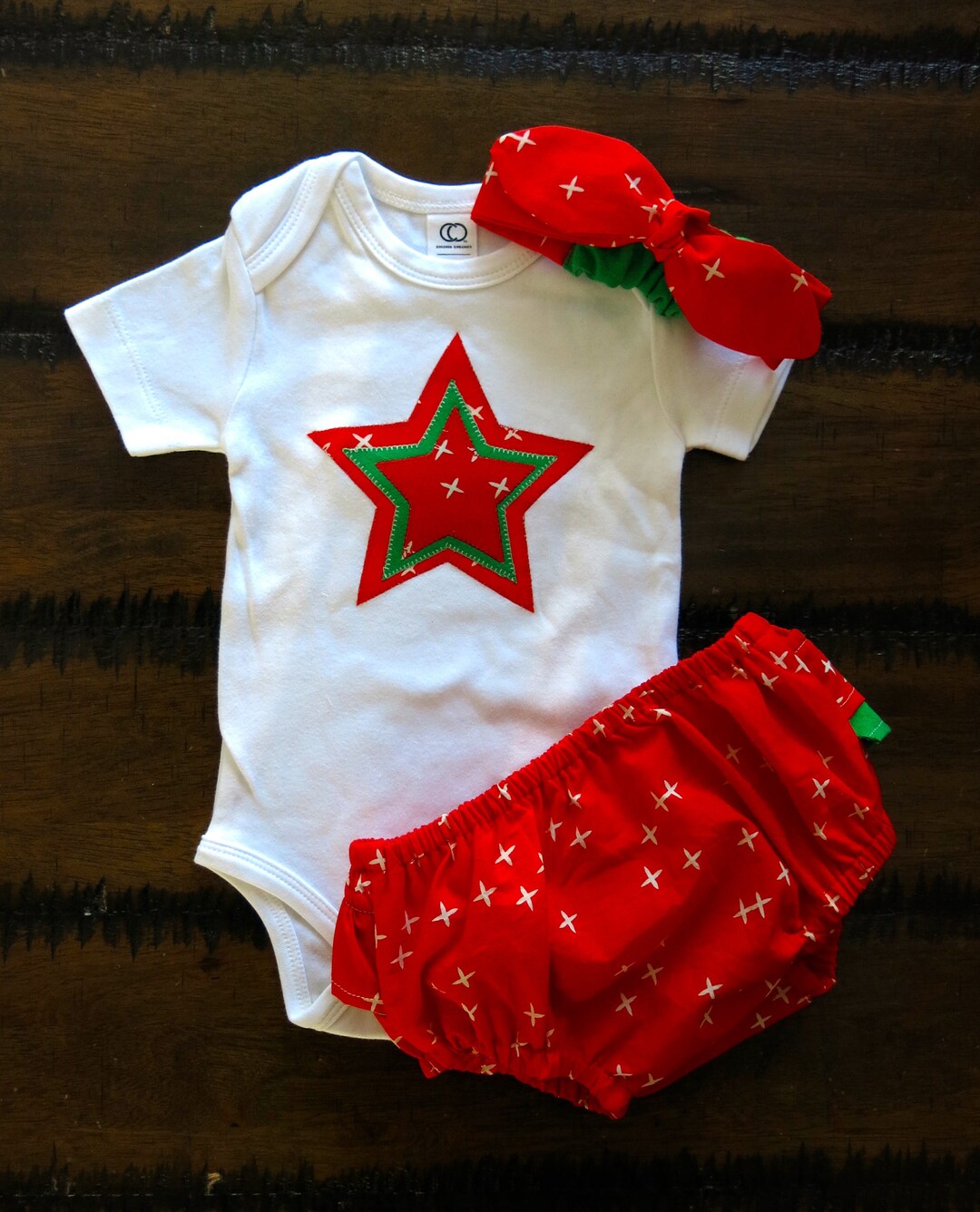 Christmas Baby Clothes / Baby Girl Outfit / Organic Baby Clothes / Baby ...