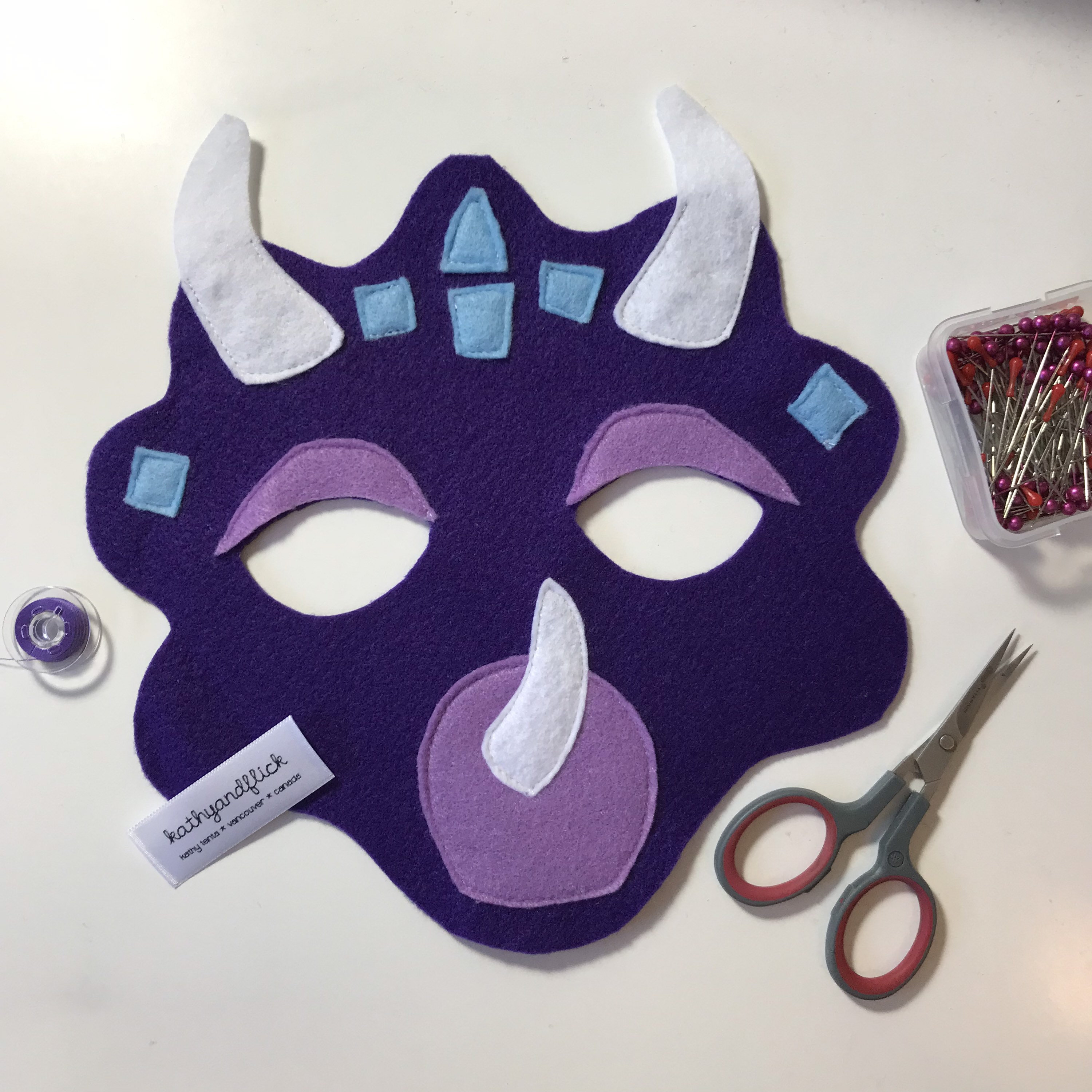 Triceratops Felt Dinosaur Mask for Kids - Etsy Canada