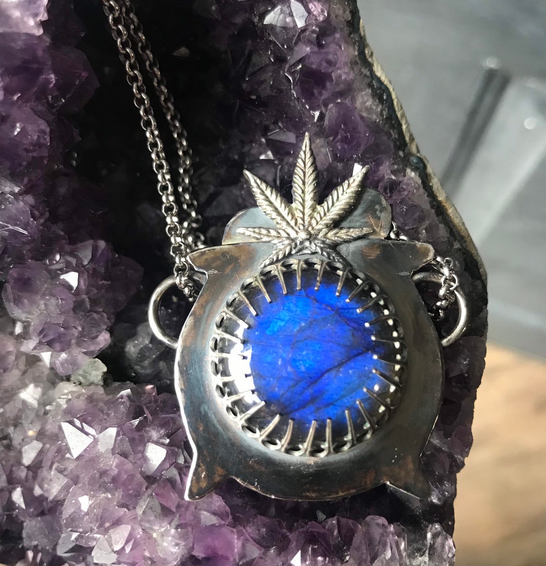 Blue Moon Marijuana Cauldron Pendent - Etsy