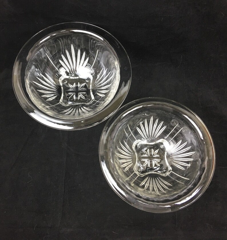 Two 2 Graduated Hazel Atlas Clear Glass Mixing Bowls - Etsy