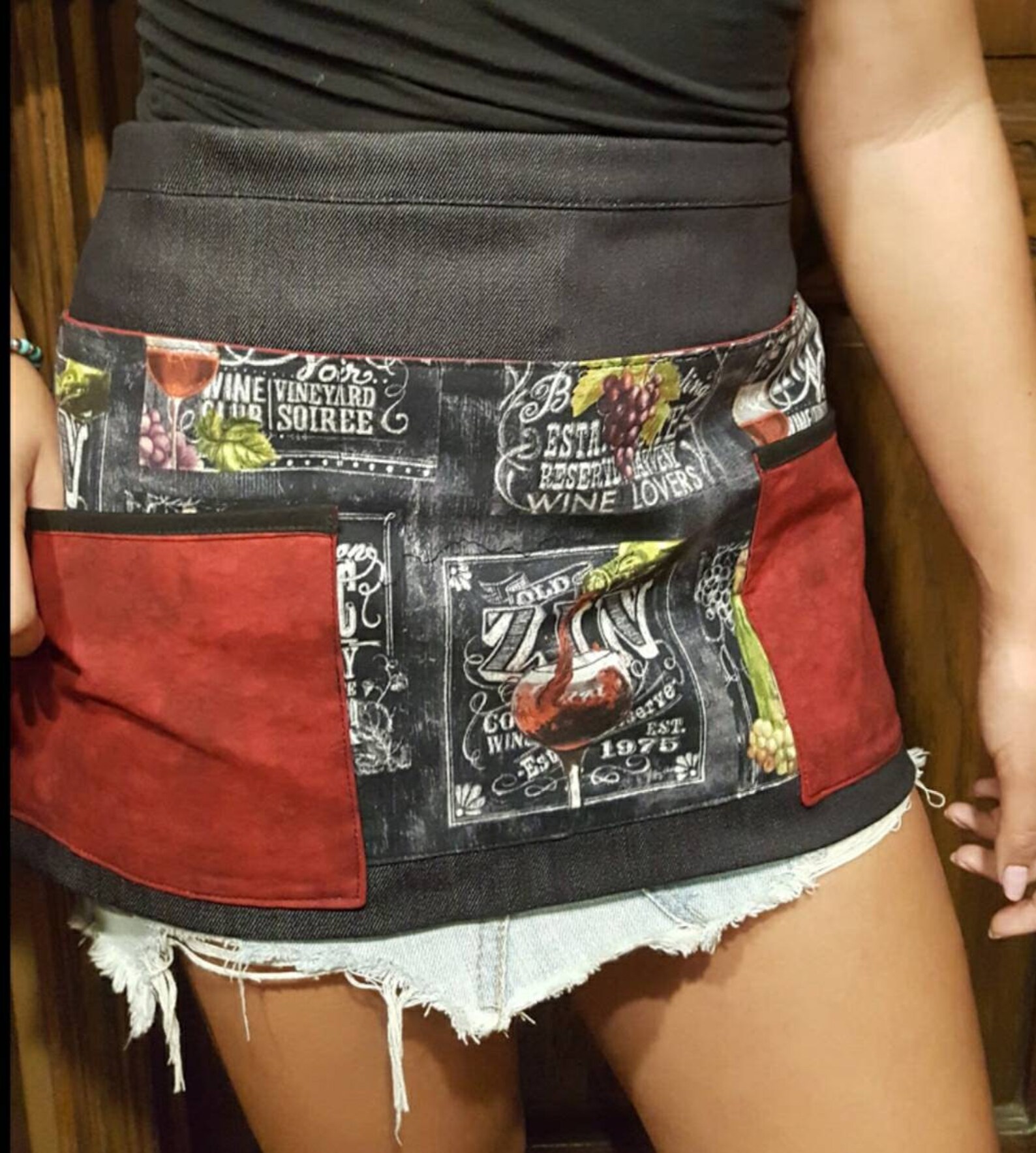 Wine print waitress apron barmaid apron short server apron | Etsy