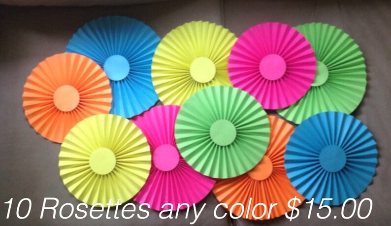 10 Paper Rosettes - Etsy