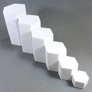 White Leatherette Hexagonal Riser Set of 6pcs From 1-1/4" to 6-1/4 ...