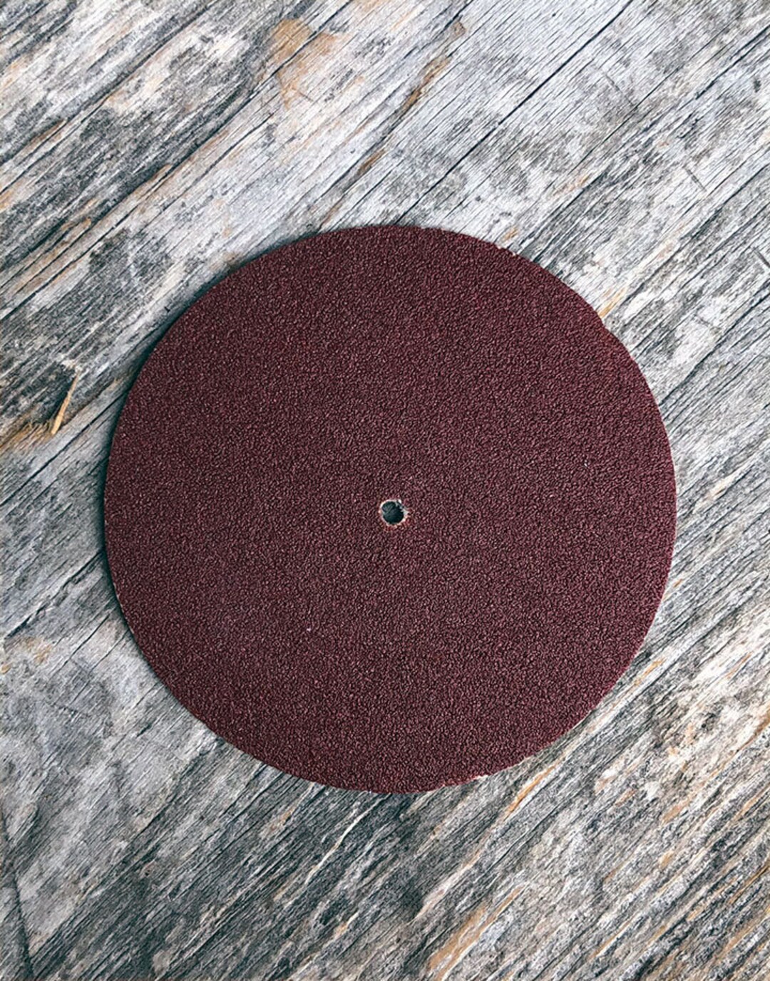 Aluminum Oxide Pinhole Sanding Disc Extra Fine (320grit) 1-1/2" (pkg of ...