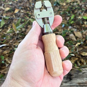 Jewelers Adjustable Hand Vise With Adjusting Handle (VS8115) - Etsy