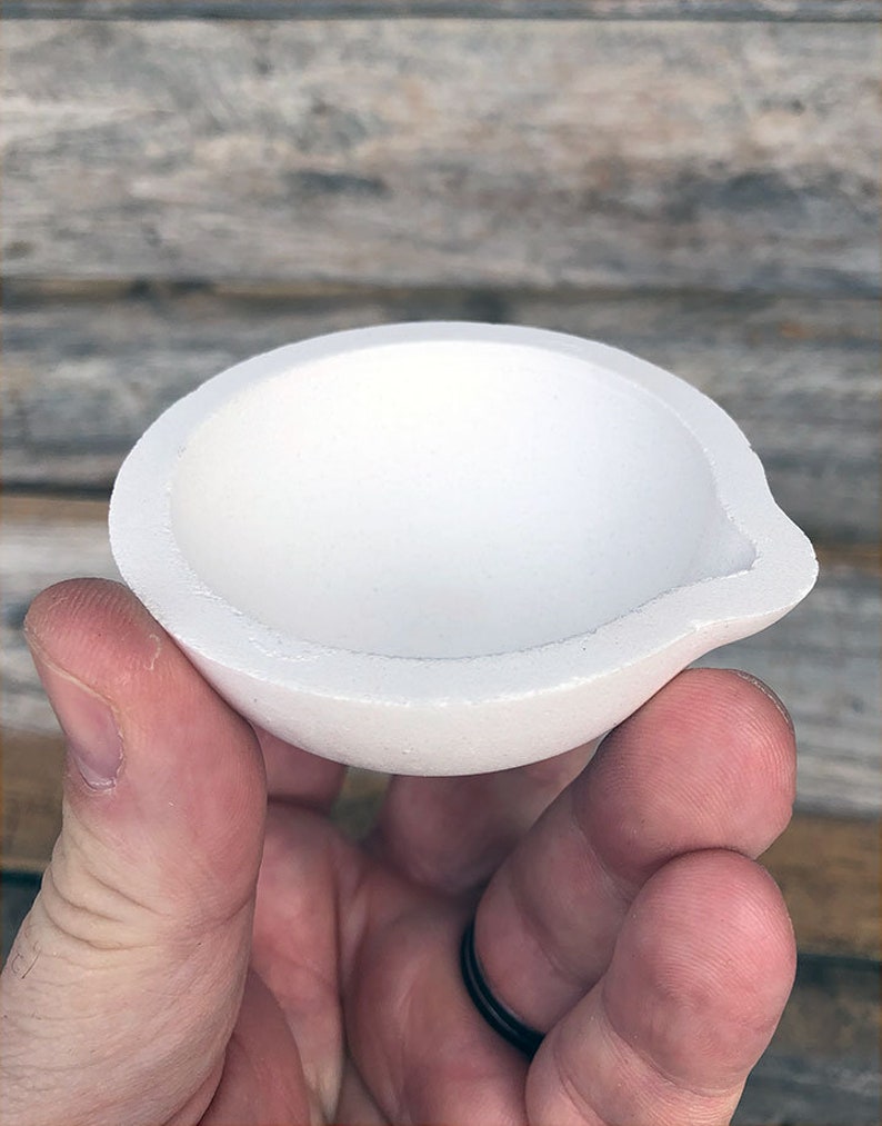 Ceramic Melting Dish / Crucible 40dwt Capacity 22.781 - Etsy