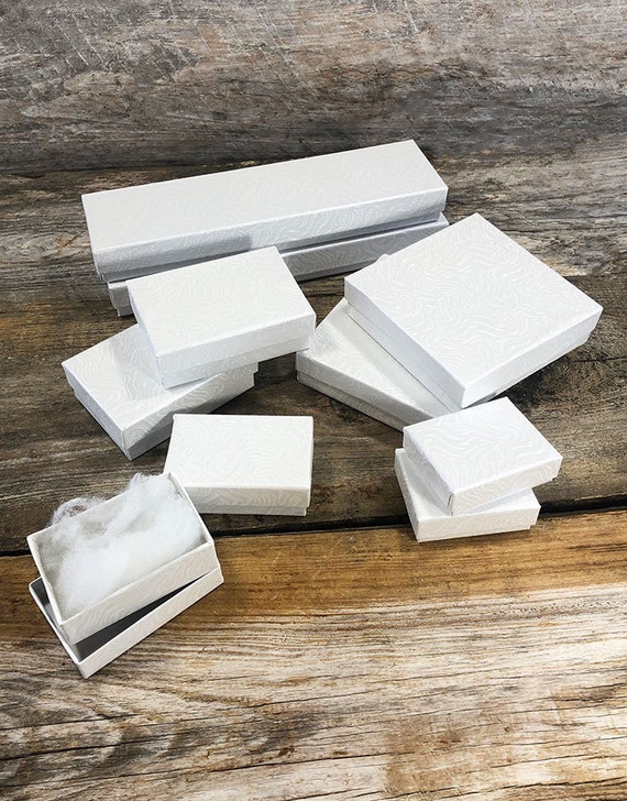 White Cotton Filled Box Assortment 100pcs DBX2899W | Etsy