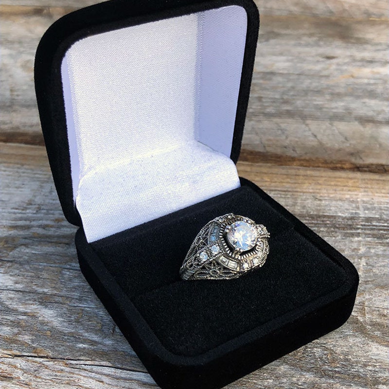 Velvet Ring Box - Etsy