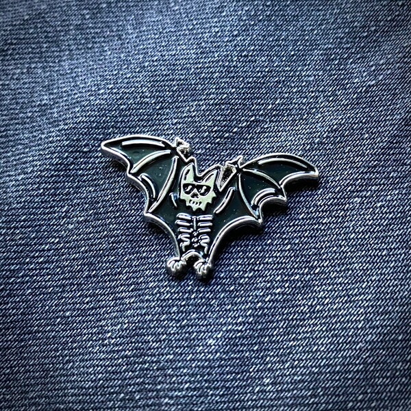 Bat Pin - Etsy