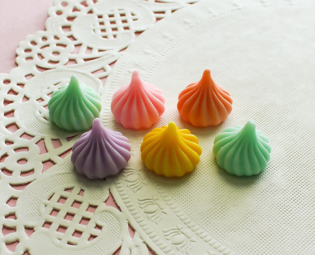 6 Pcs 3D Big Assorted Matte Pastel Whipped Cream Dollop Cabochons ...