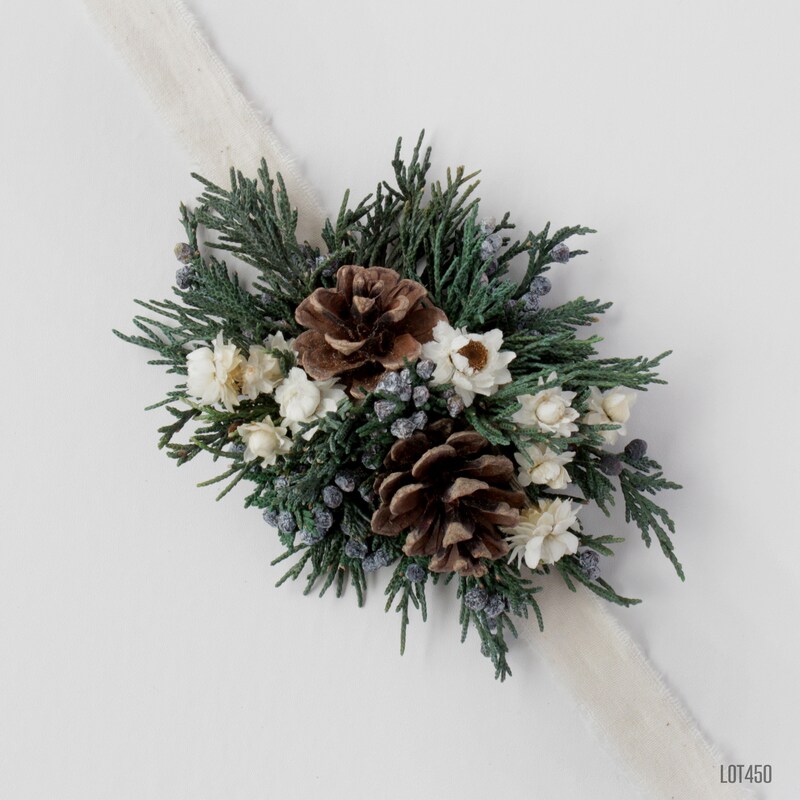 Winter Corsage - Etsy