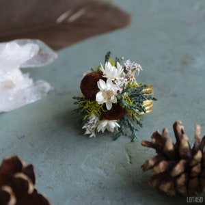 Woodland Ring With Real Flowers and Moss - Etsy