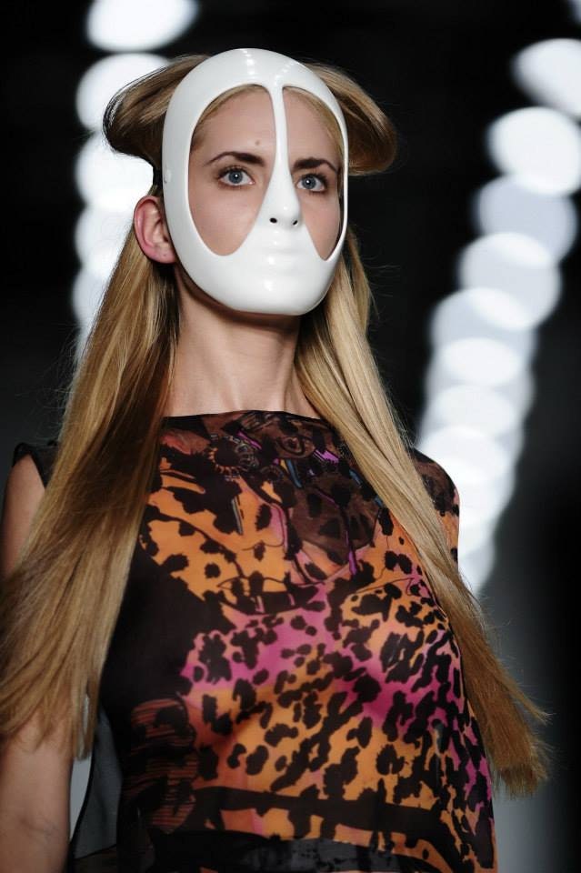 Fashion Mask White Black Full Face Couture Photo Art Shooting black ...