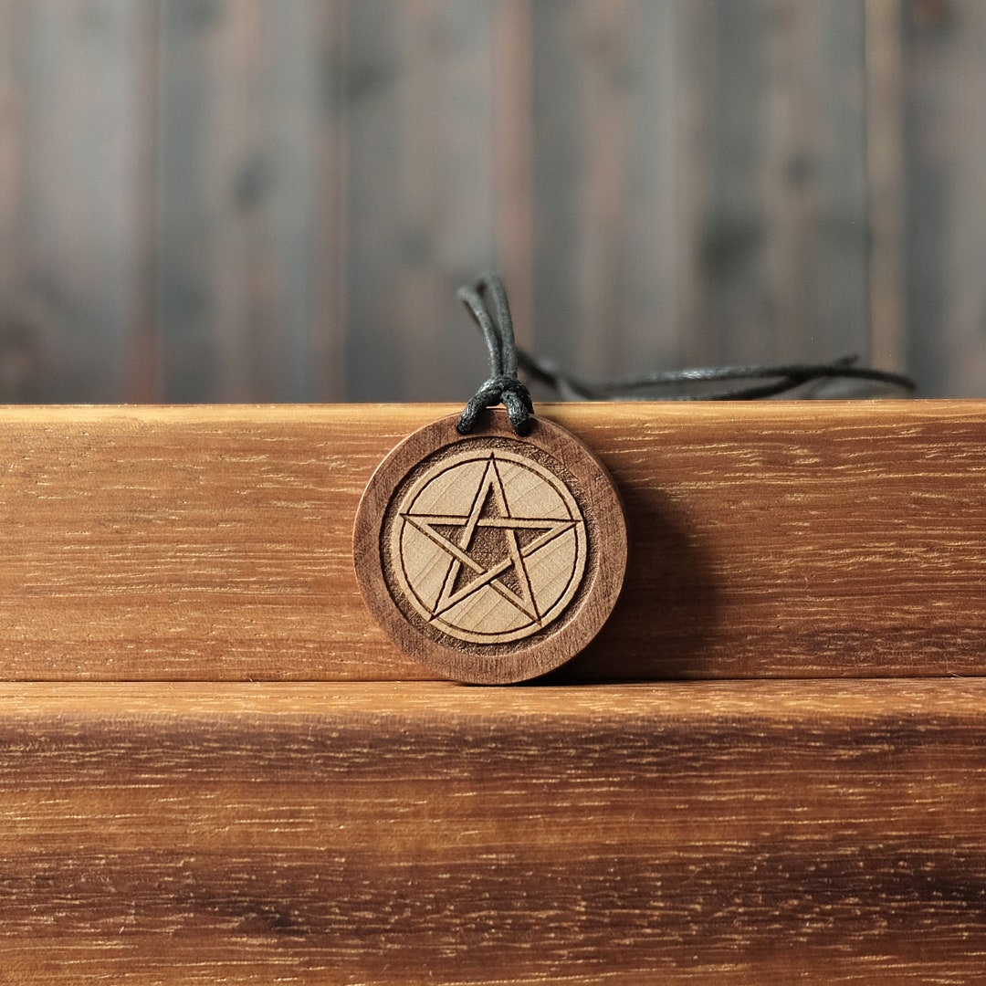 Pentacle Necklace/pendant, Round Solid Wood. Talisman. Pentacle Symbol ...