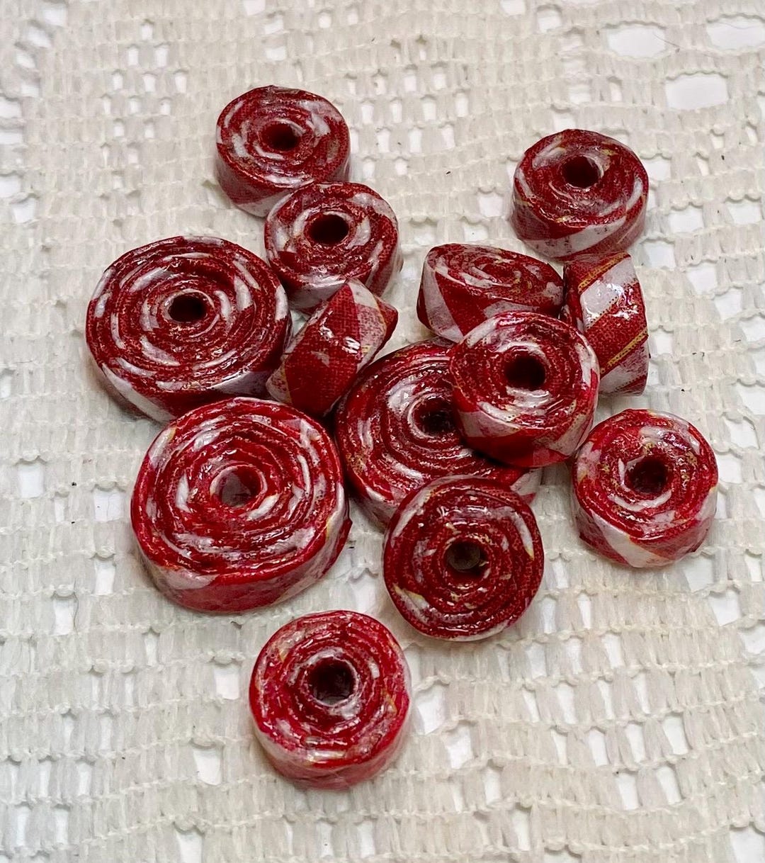 Handmade Paper Disc Beads: Merry Christmas and Happy New Year Knome ...