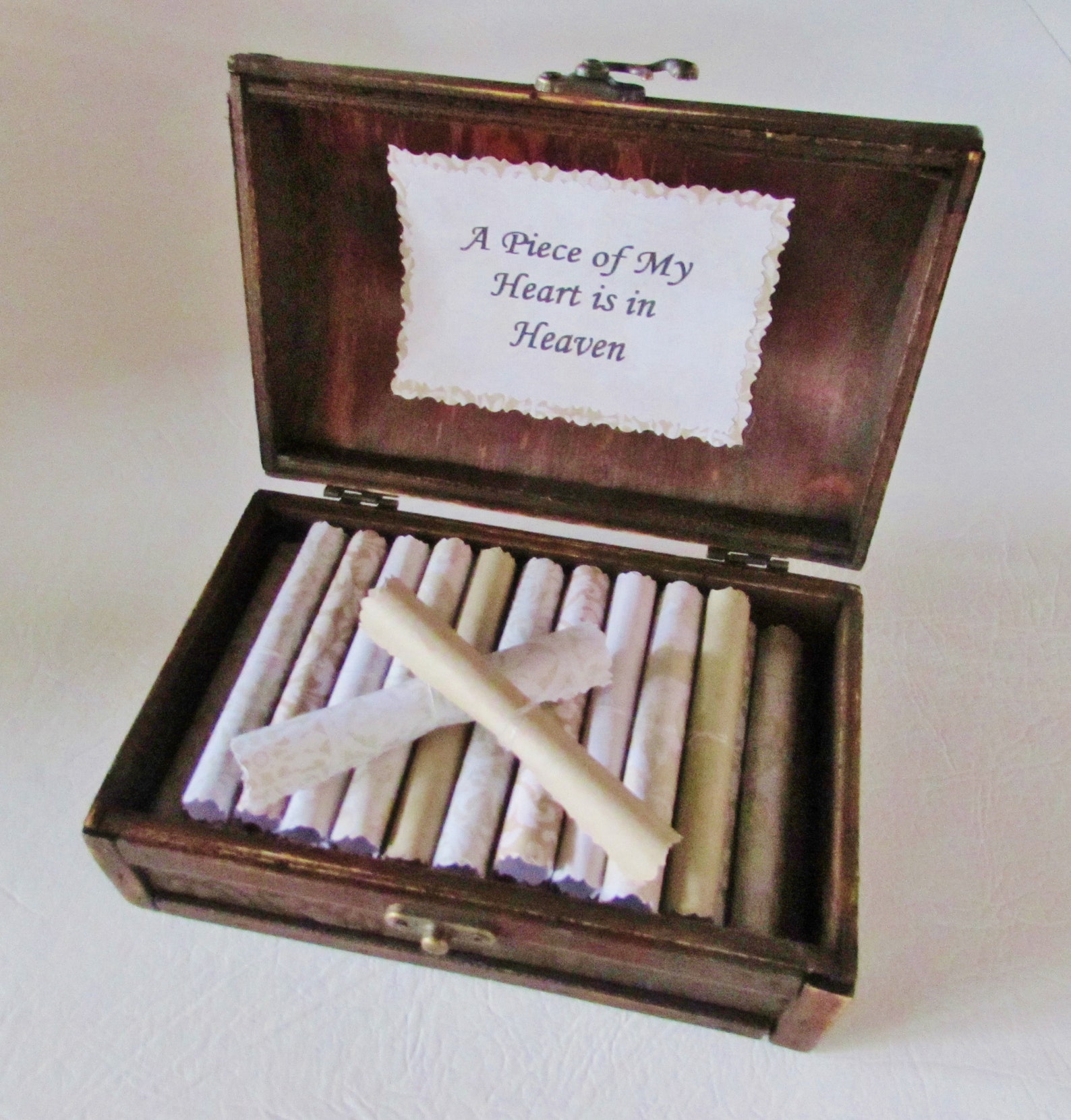 Baby Loss Scroll Box: Comforting Quotes About Grief in a Keepsake Wood ...