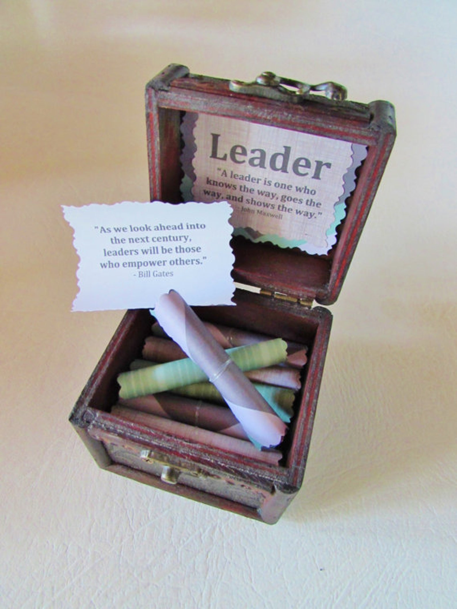 Leadership Scroll Box Motivational Leadership Quotes in a - Etsy