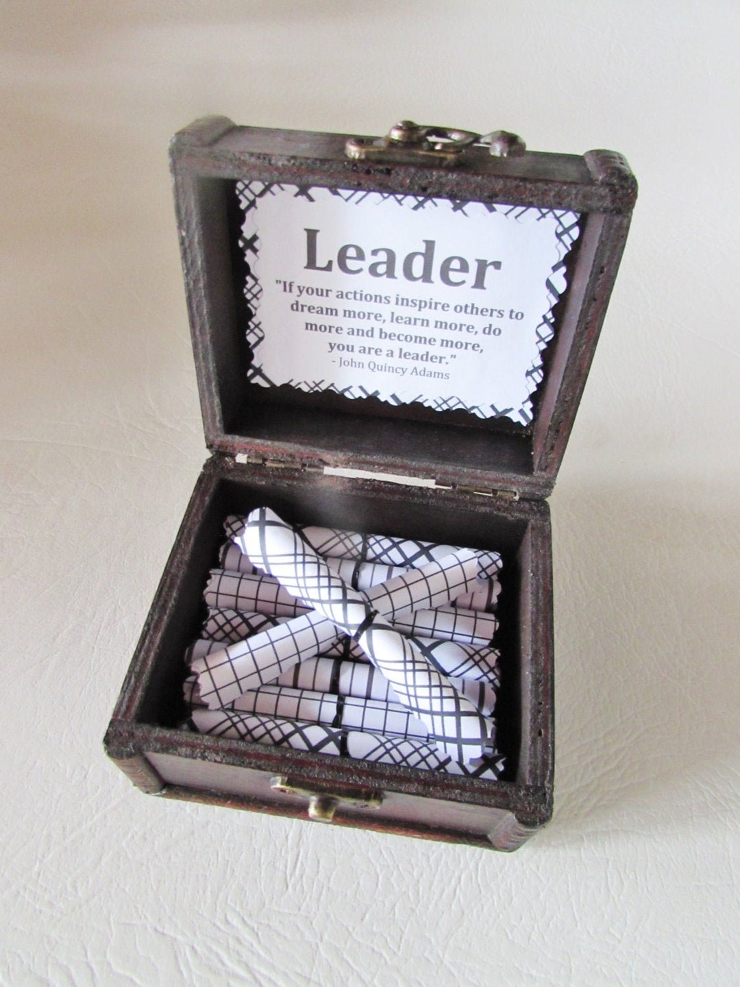 Leadership Scroll Box - Inspirational Leadership Quotes in a Keepsake ...