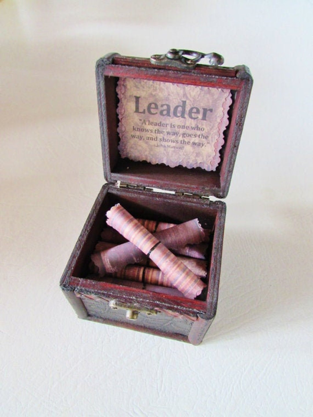 Leadership Box: Motivational Quotes in a Keepsake Wood Chest, Unique ...