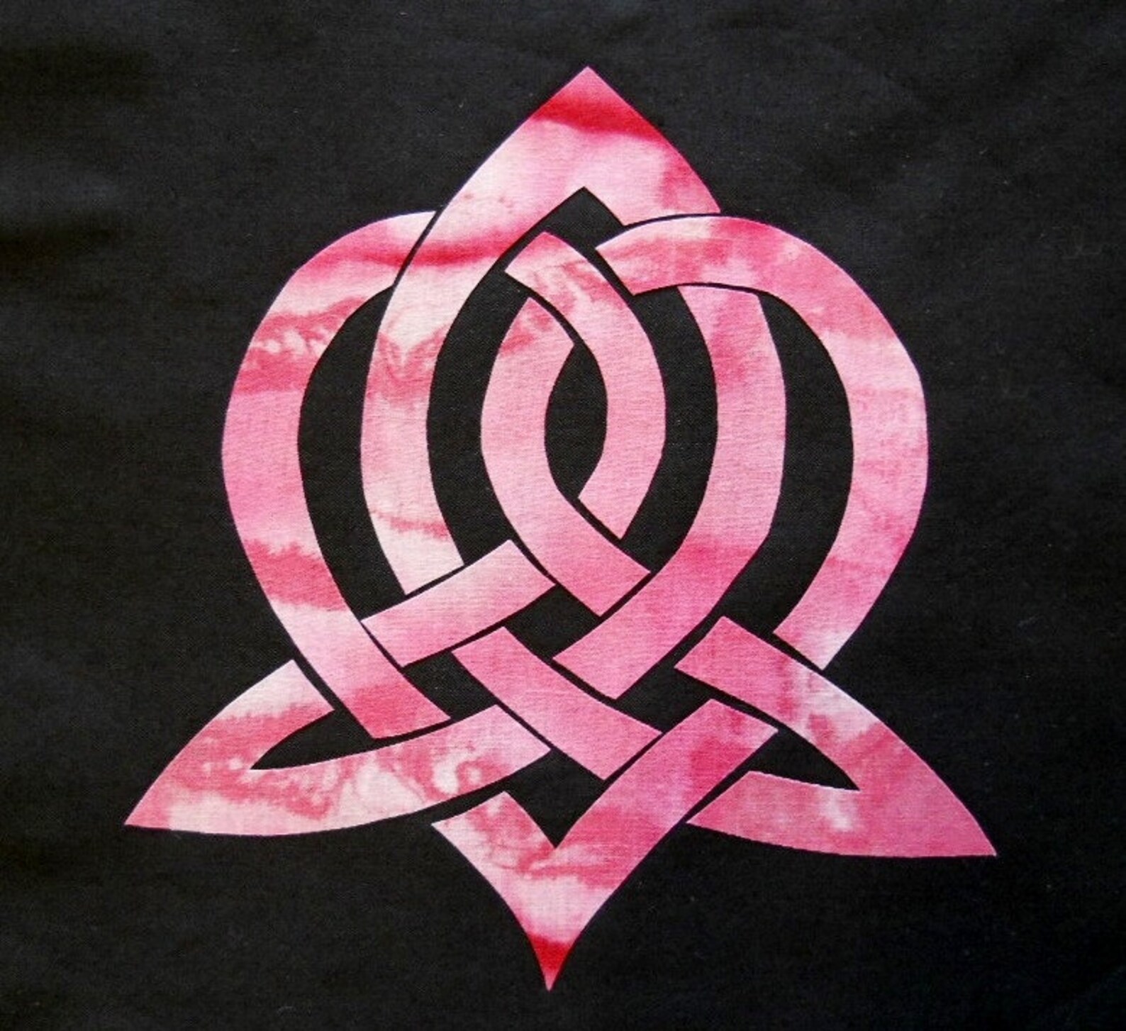 Easy Celtic Heart Knot Quilt Applique Pattern Design - Etsy