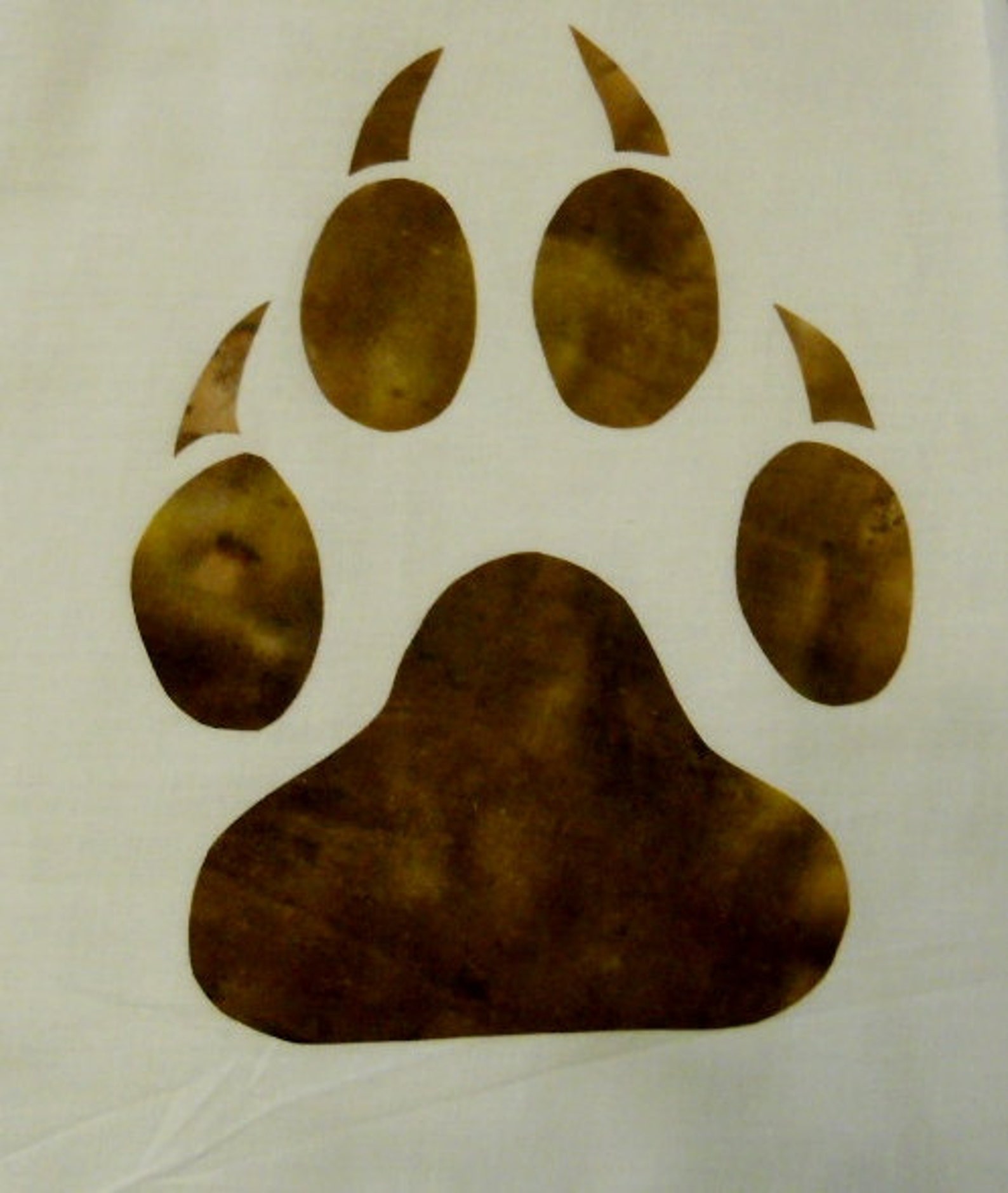 Wolf Paw Print Quilting Applique Pattern Design - Etsy