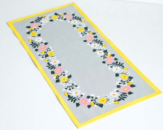 Mid Century Modern Swedish Table Runner Spring Tablecloth 1960s ...