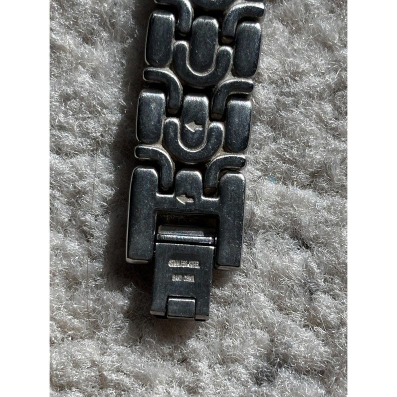 Pulsar Ladies Two Tone Watch Model V811-X023 W/black Face - Etsy