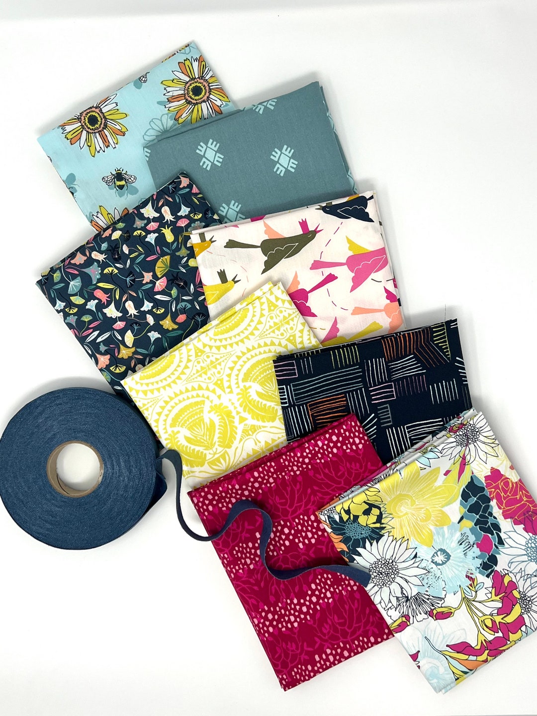 Art Gallery Fabrics Pollinate Collection by Jessica Swift FQ Bundle, 8 ...