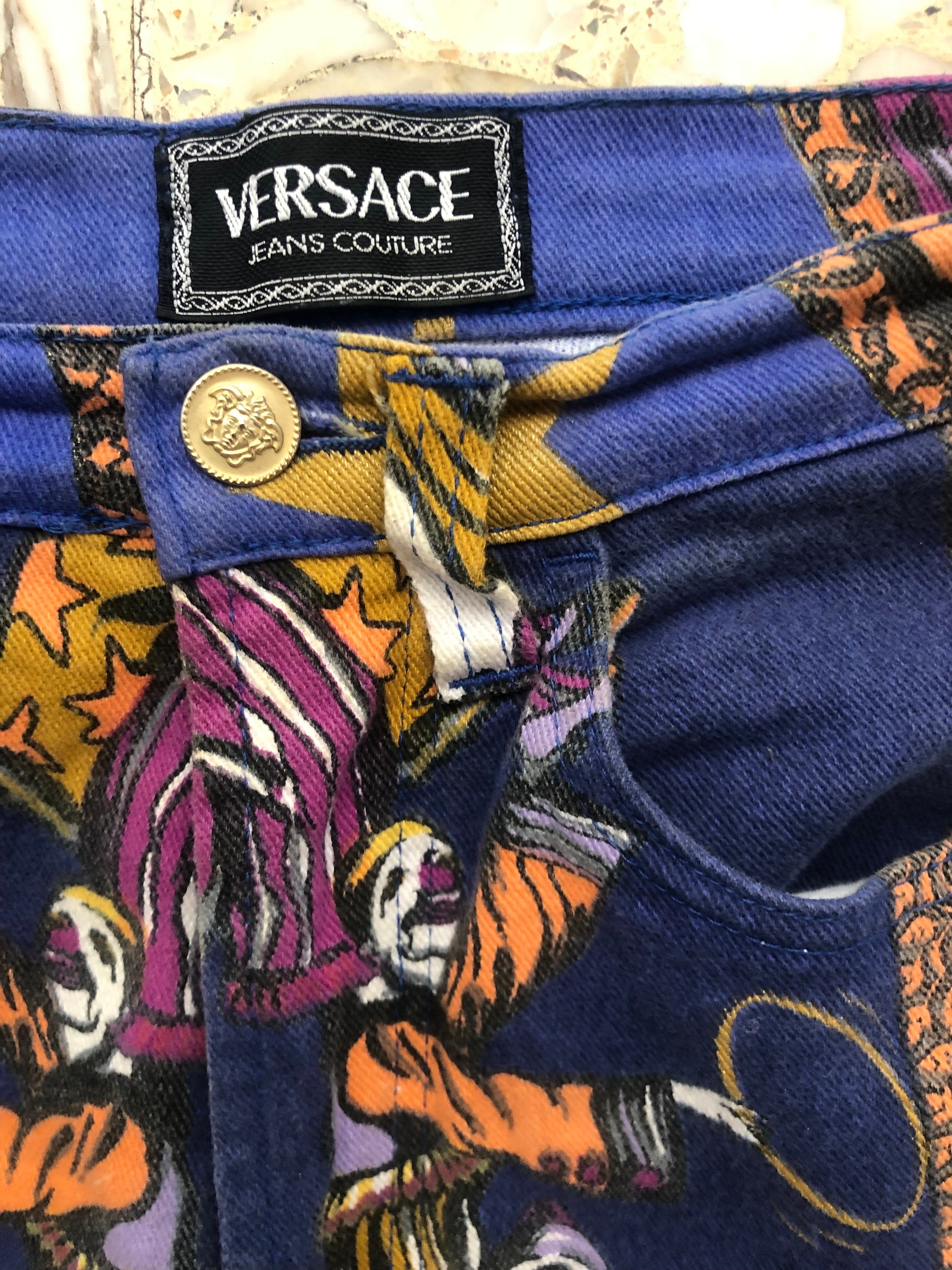 90s Versace Jeans Couture Crazy Clown Circus Super Model 90s Versace Jeans Couture Crazy Clown Circus Super Model