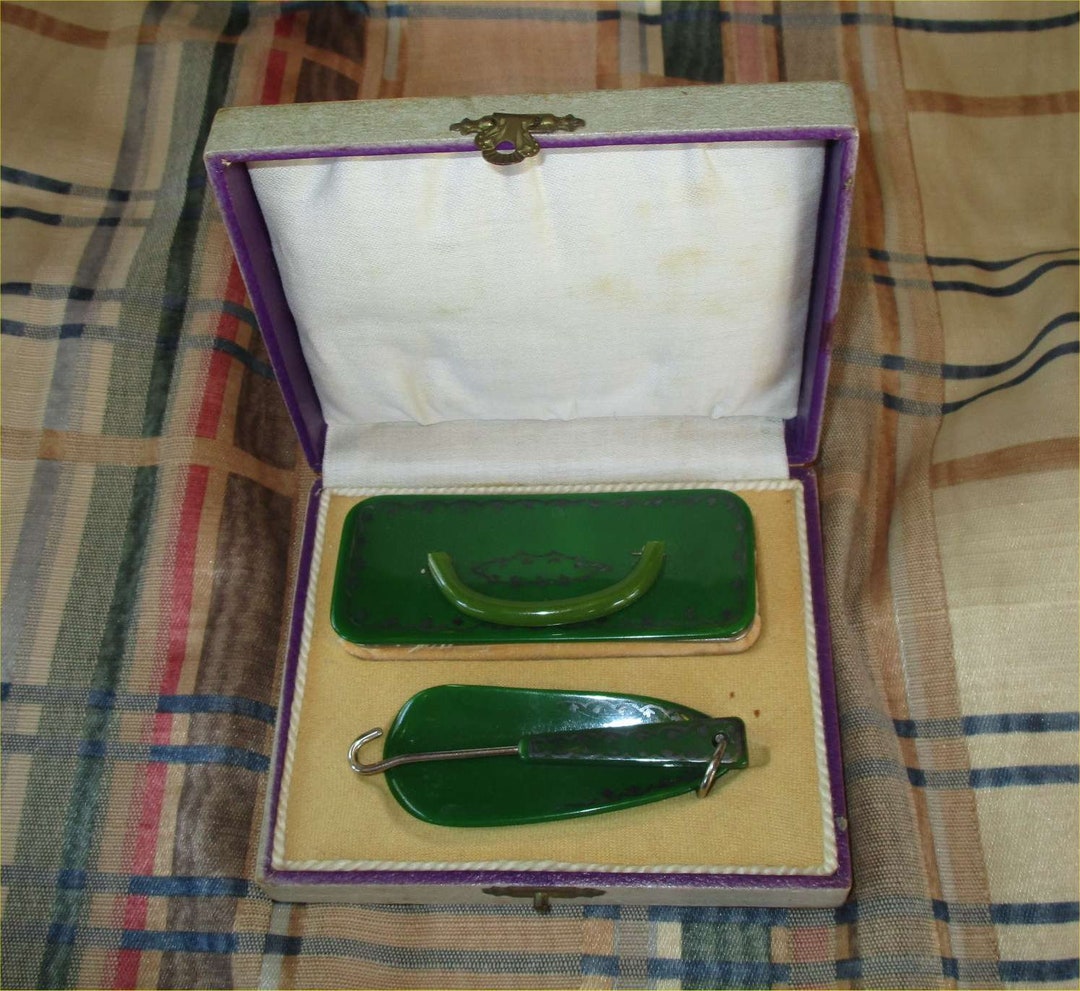 Great Gatsby Green BAKELITE Boot Set DECO Vintage Shoe Polisher ...
