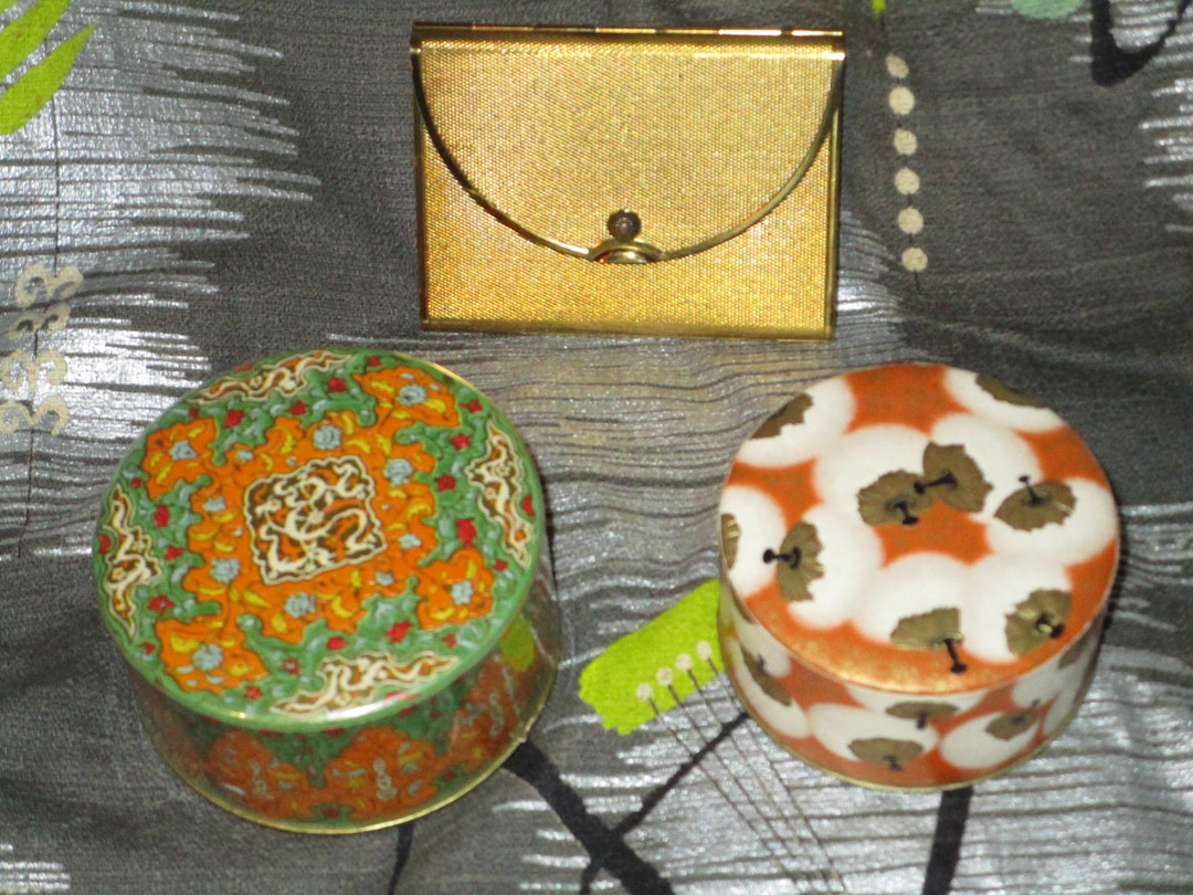 Classic COTY: Unused Deco to Retro 1930s Powder Puff Box & Figural ...