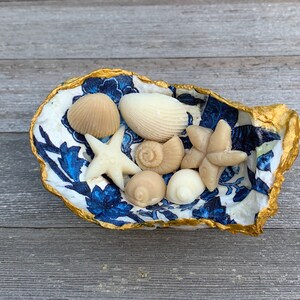 Decoupaged Oyster Soap Dishes, Handmade Seashell Soaps, Coastal Decor ...
