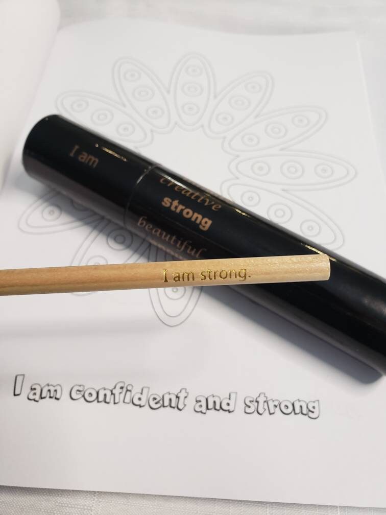 Colouring Book Bundle for Kids and Teens. Color 100 Positive ...