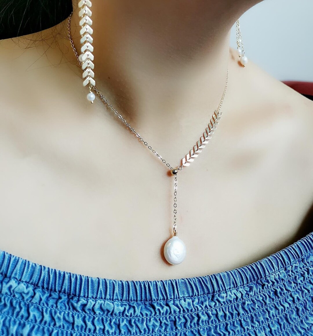 Gold Leaf Chain Pearl Necklace: Adjustable Freshwater Pearl Pendant - Etsy