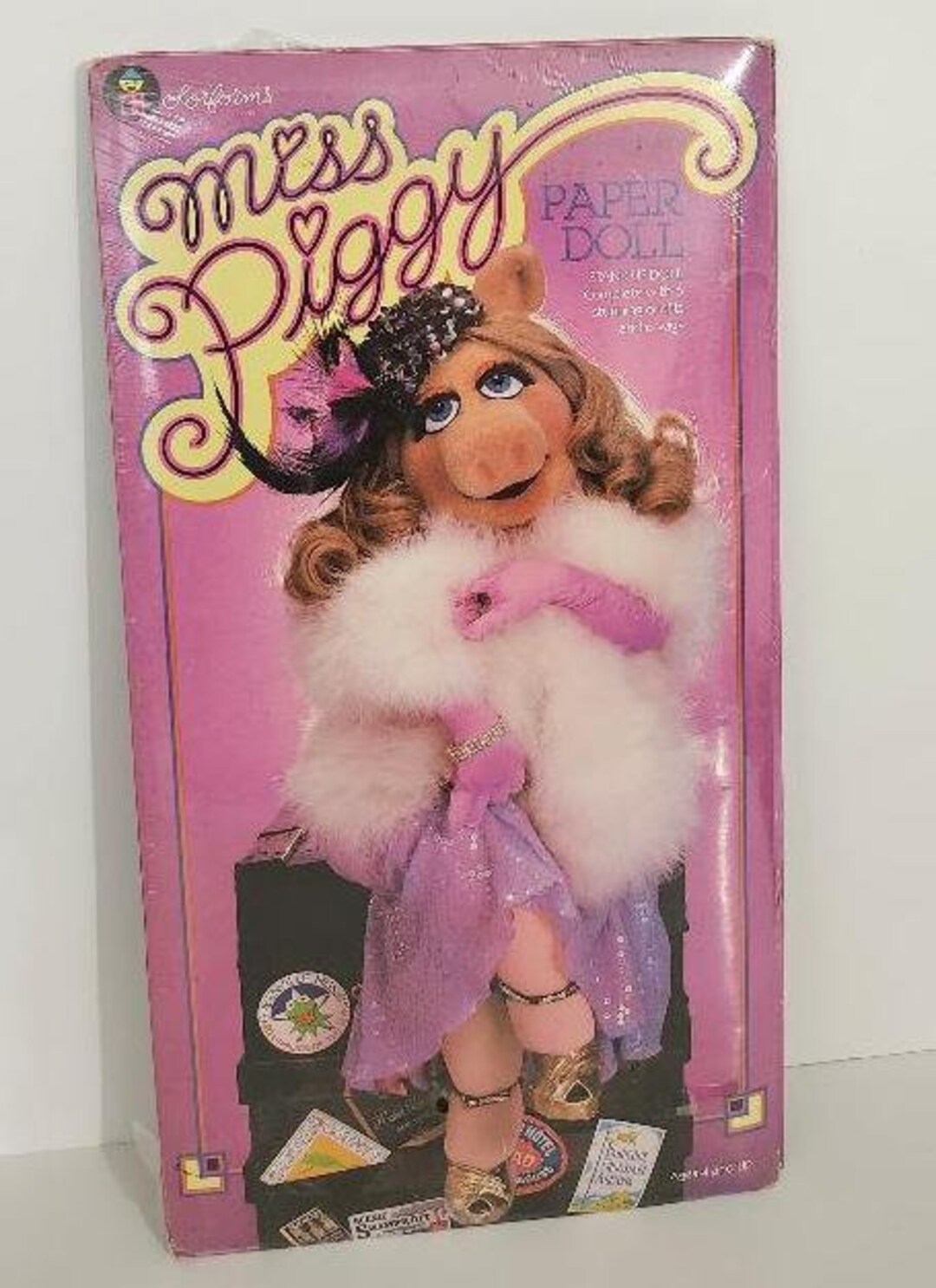 Miss Piggy Vintage Paper Doll Stand up Doll W/ Outfits and Wigs 1980 ...