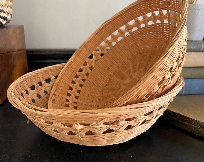 Vintage Bread Basket, Mid Century Decor, Bamboo 50s With Handle, Wall ...