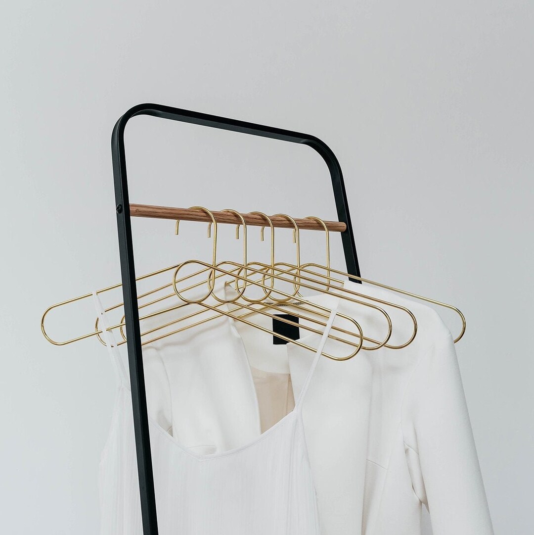 Clothes Hangers - LOOP - Puikdesign - Accessory - Hangers - Coathangers ...