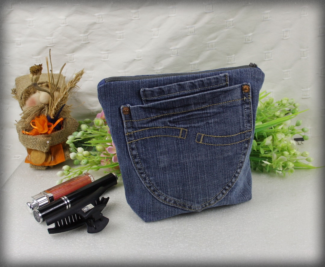 Denim Zipper Pouch // Makeup Bag // Boho Pouch Made From Upcycled Jeans ...