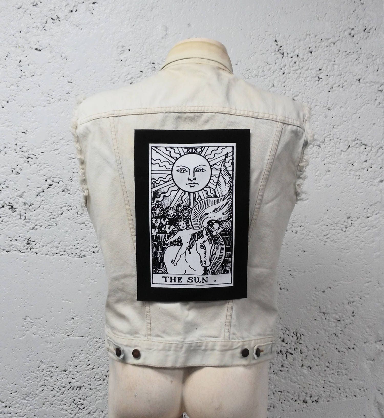 The Sun Tarot Card Back Patch // Tarot Patch // Tarot | Etsy