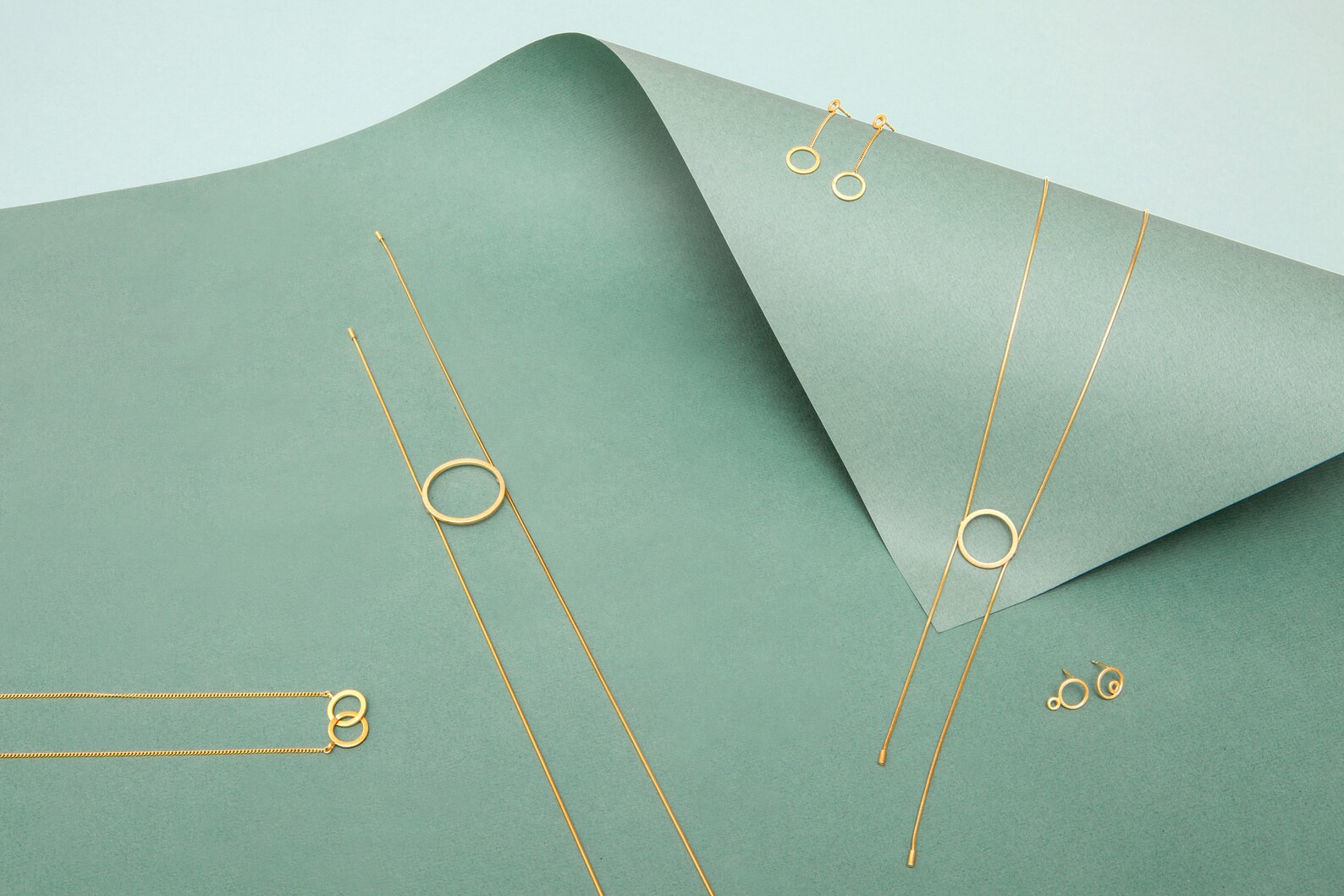 Infinity Gold Necklace, Entwined Circles Gold Chain, Interlocking ...